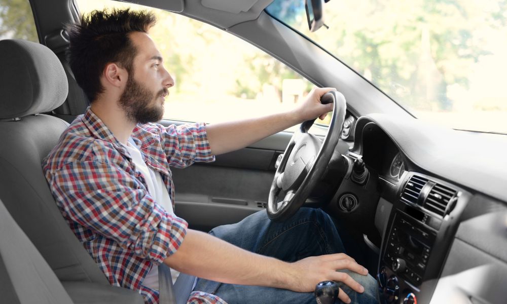 7 Essential Car Driving Tips for Safer and Better Driving ...